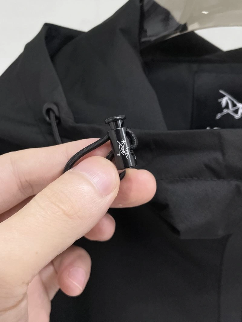 Precise copy Arcteryx Outwear