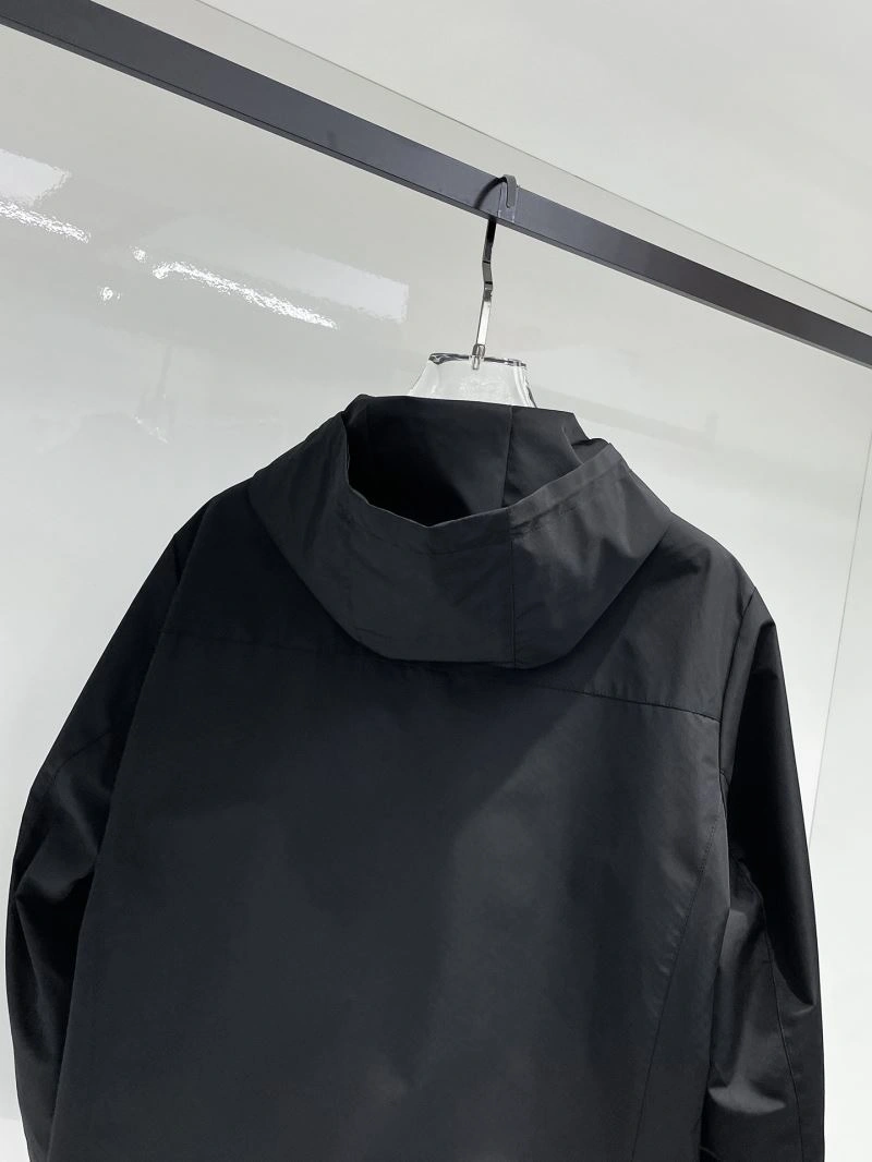 Authentic Arcteryx Outwear
