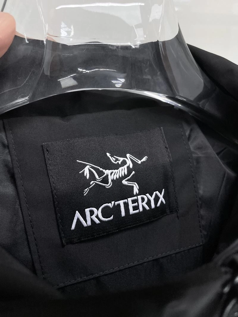 Authentic Arcteryx Outwear