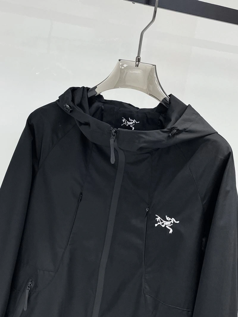 High fidelity Arcteryx Outwear
