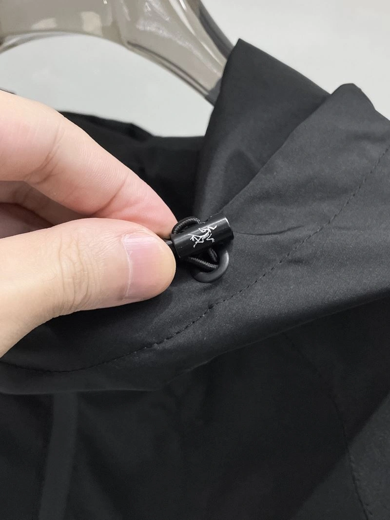 High fidelity Arcteryx Outwear