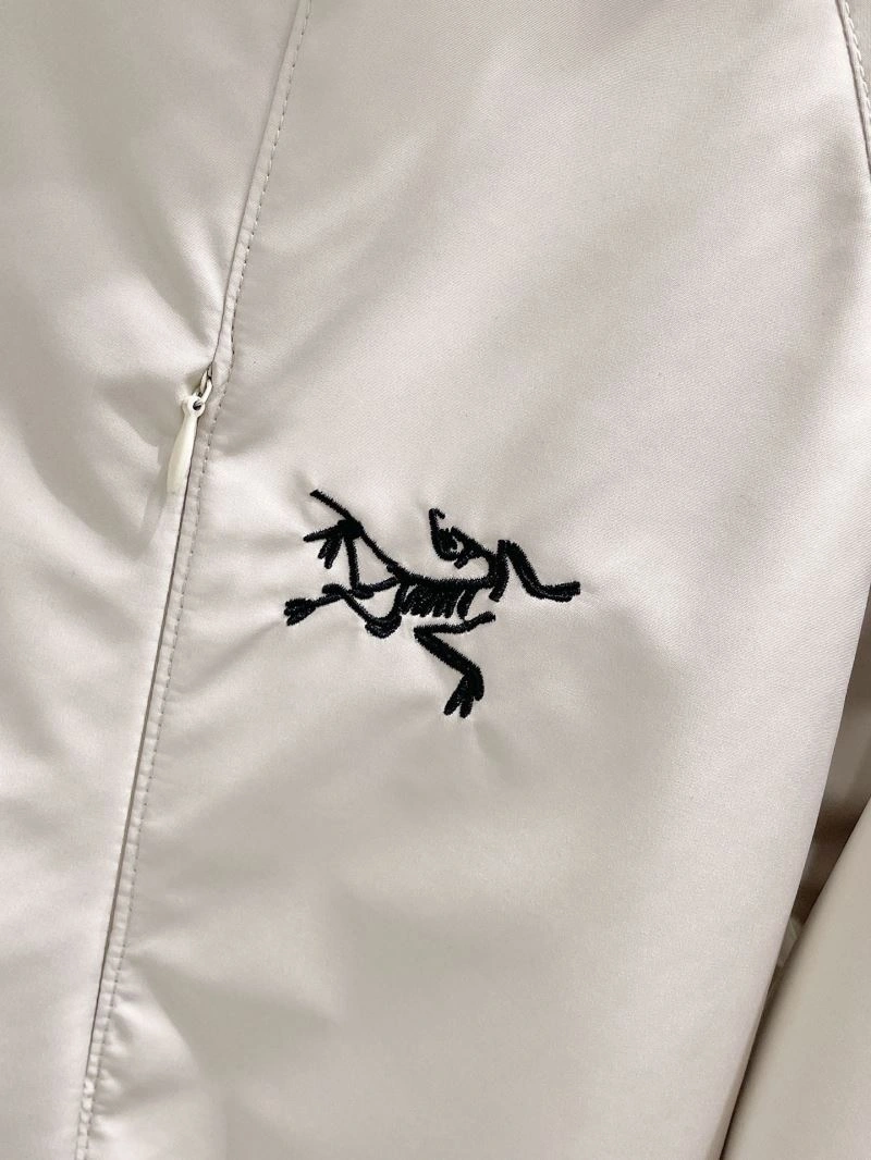 Exact replica Arcteryx Outwear