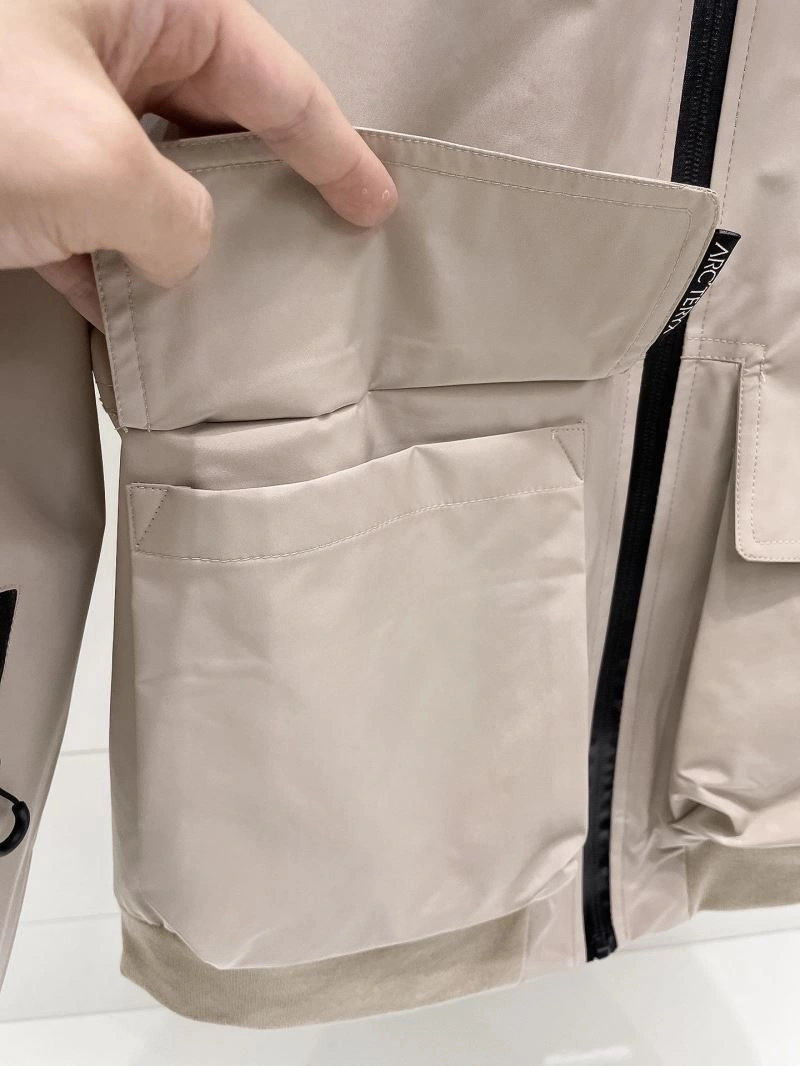 High fidelity Arcteryx Outwear