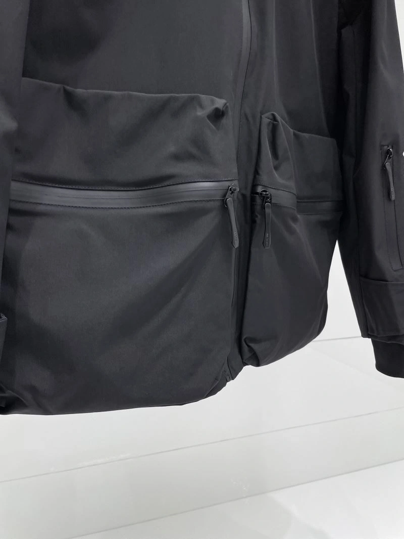 Brand-authenticated Arcteryx Outwear