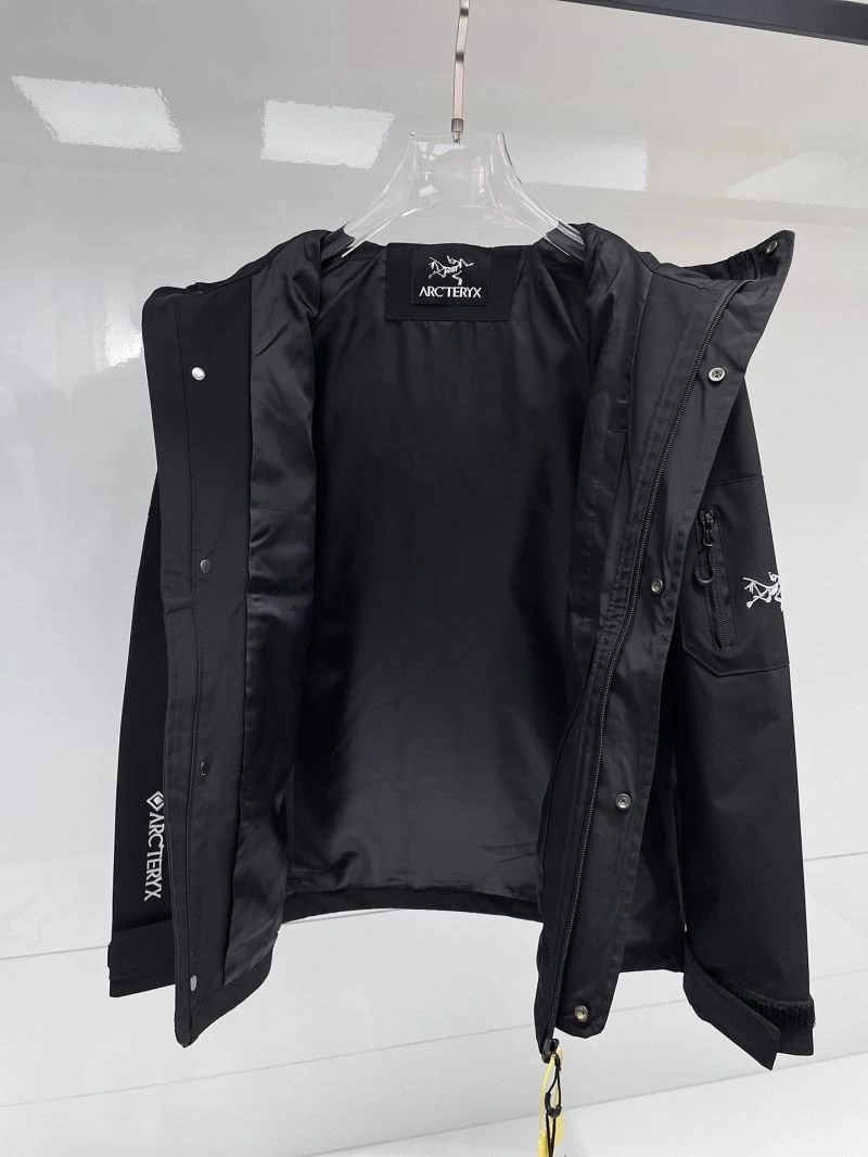 Authentic Arcteryx Outwear