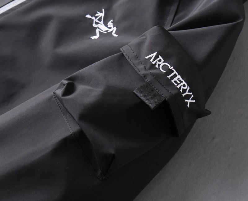 Authentic Arcteryx Outwear