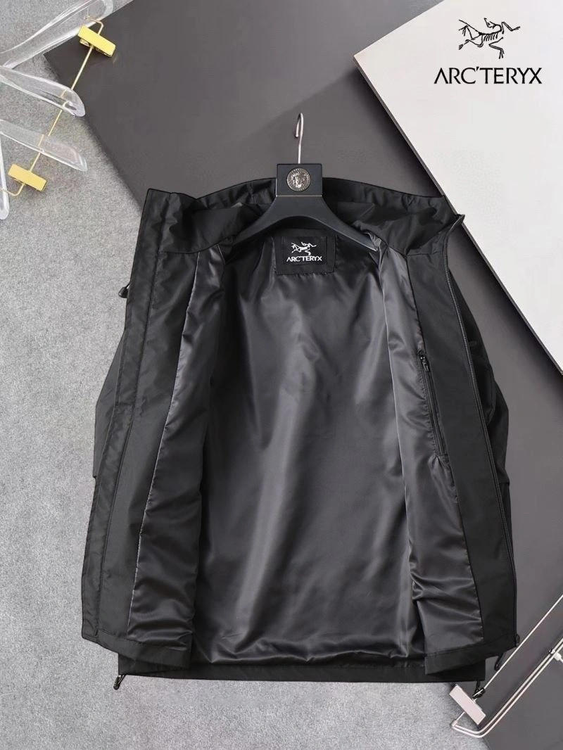 Precise copy Arcteryx Outwear