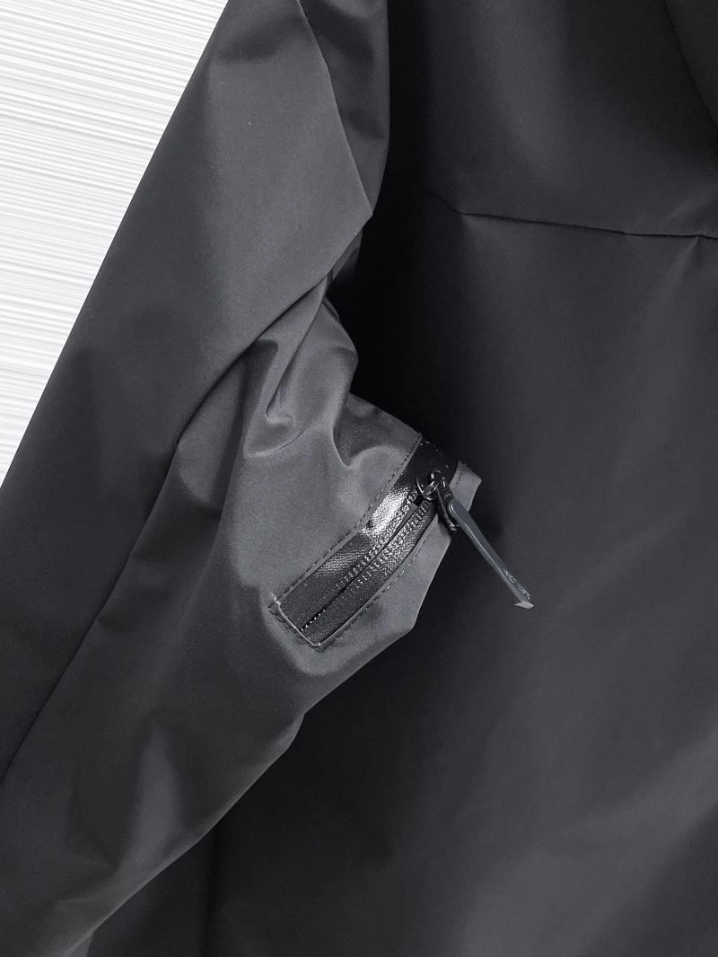 Mirror quality Arcteryx Outwear