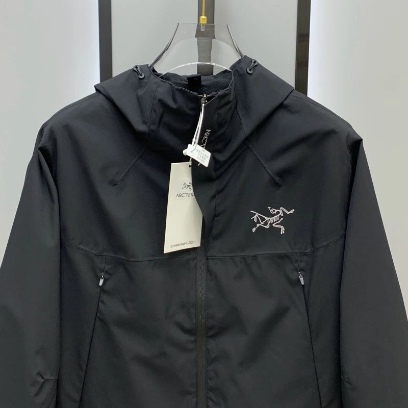 Official Arcteryx Outwear