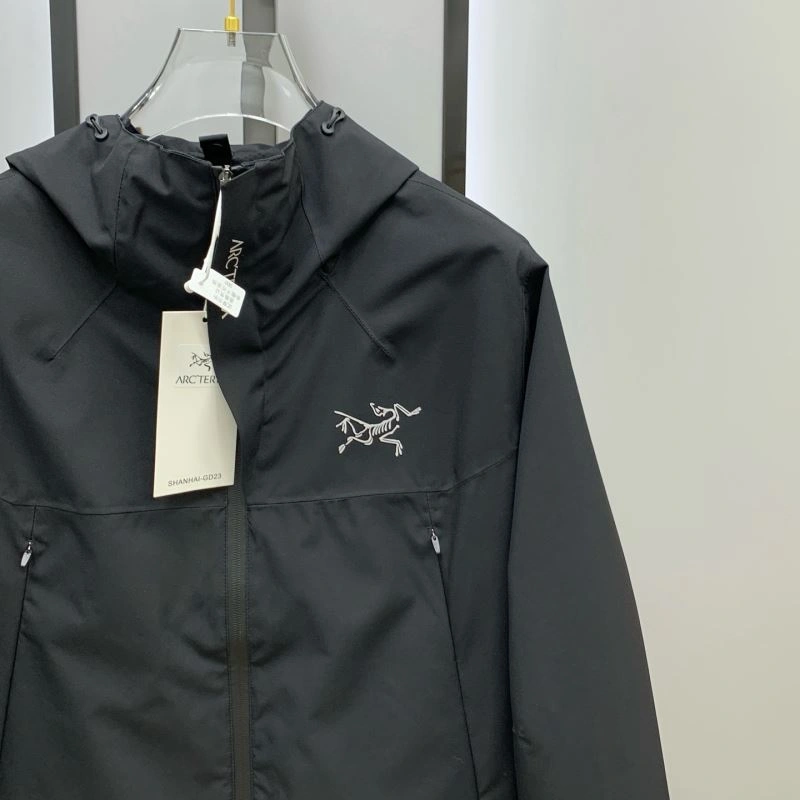 Official Arcteryx Outwear