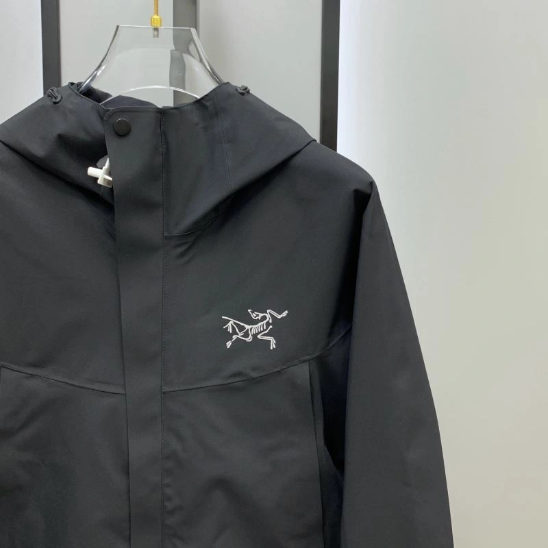 Authentic Arcteryx Outwear