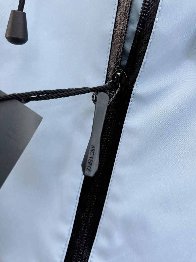 Official Arcteryx Outwear