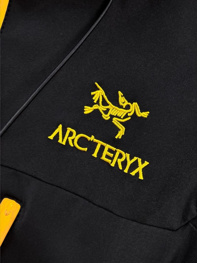 Original Arcteryx Outwear