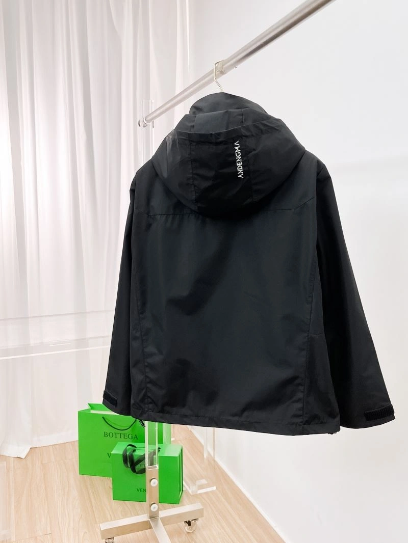 Authentic Arcteryx Outwear
