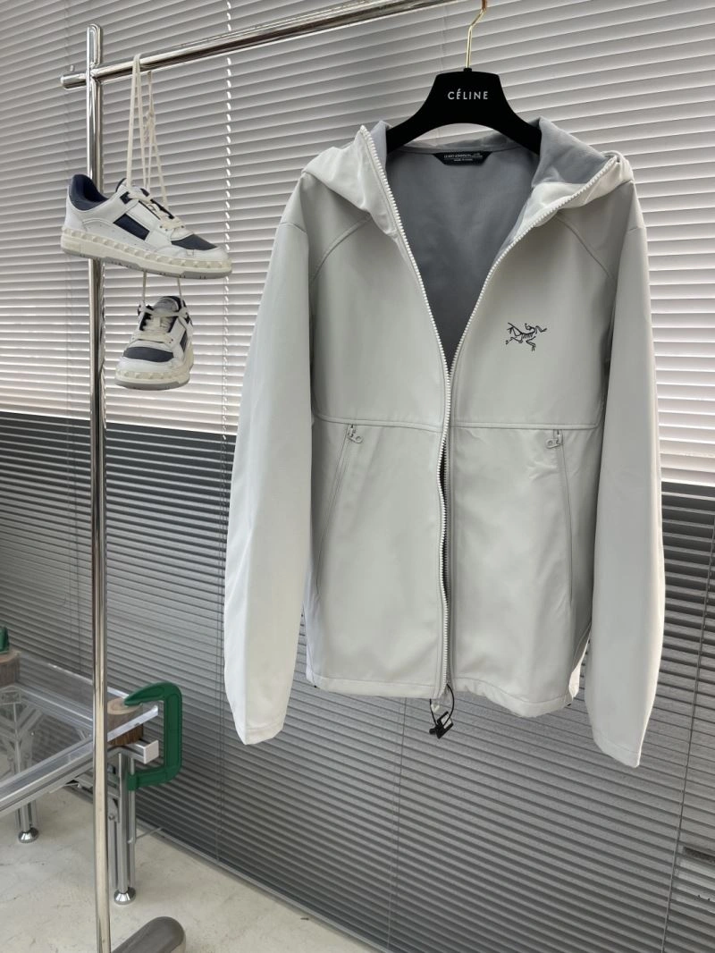 Inexpensive Arcteryx Outwear
