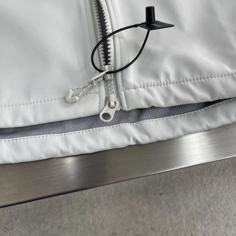 Inexpensive Arcteryx Outwear