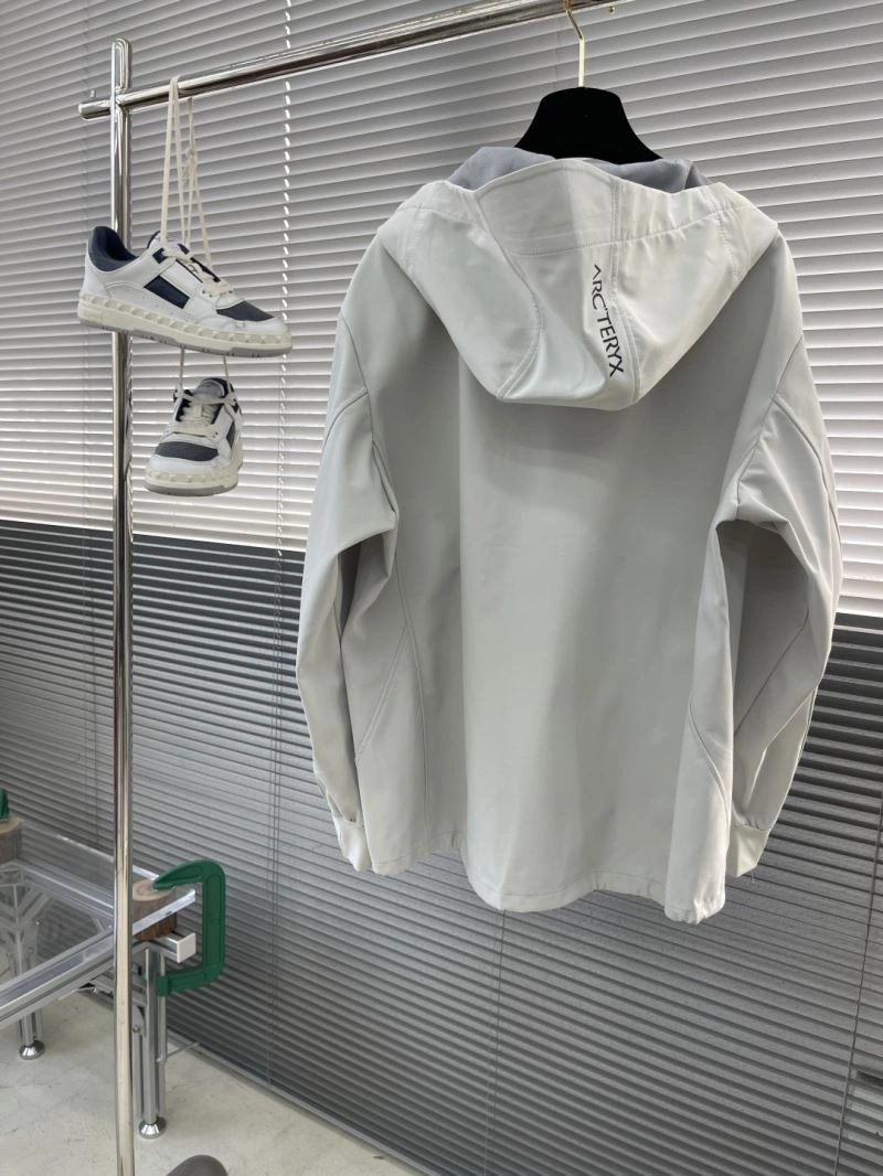 Inexpensive Arcteryx Outwear