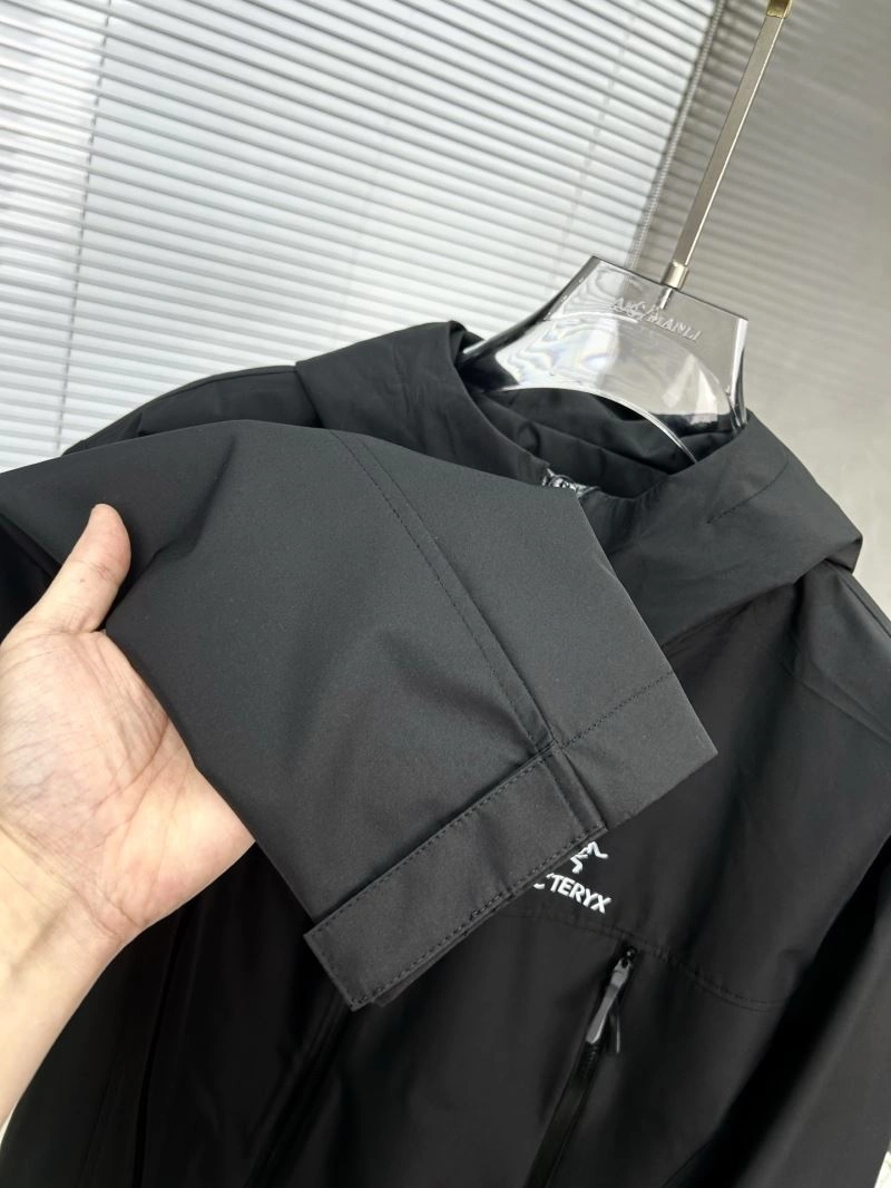 High fidelity Arcteryx Outwear