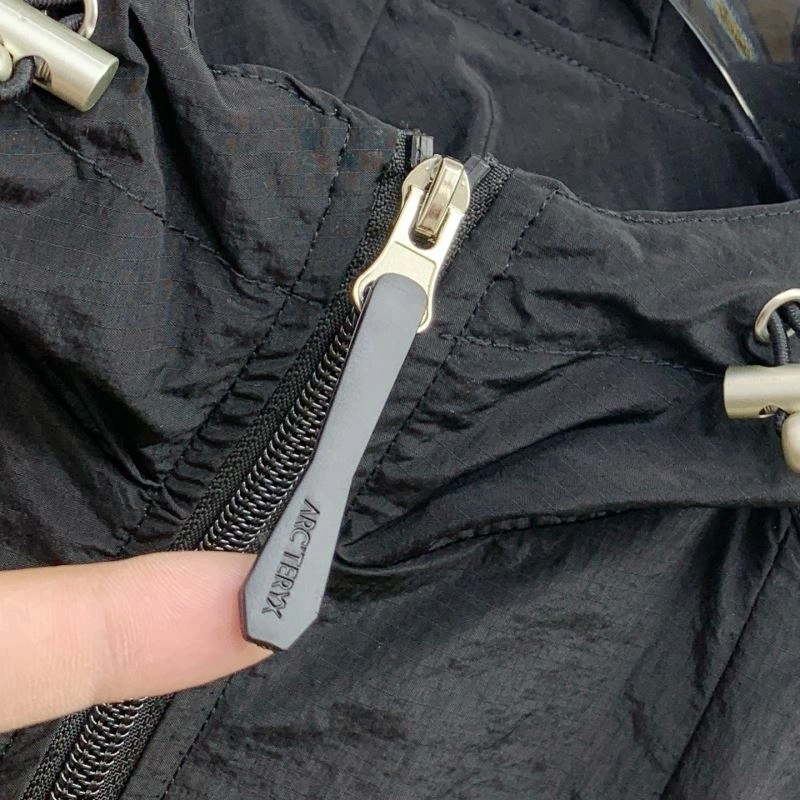 Bargain Arcteryx Outwear