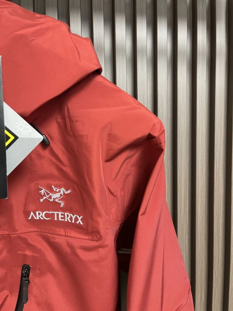 Brand-authenticated Arcteryx Outwear