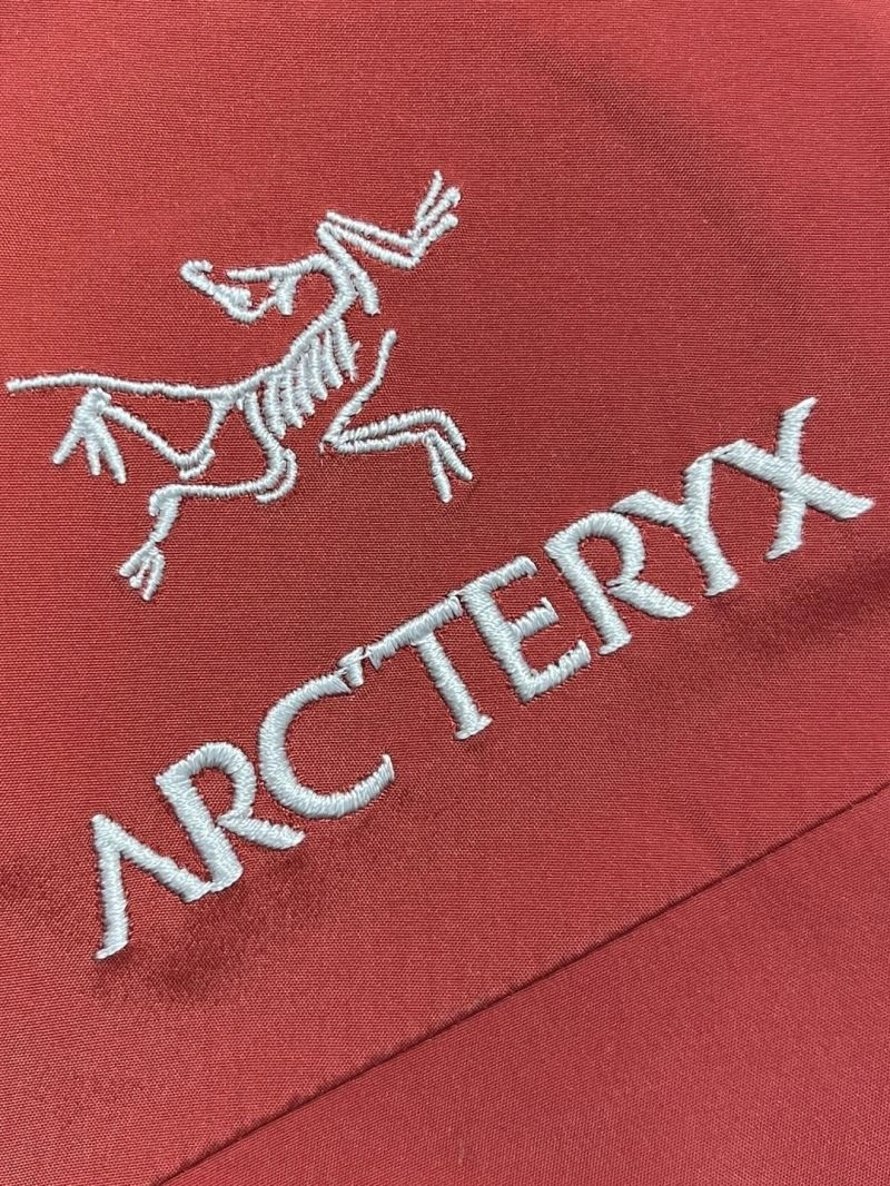 Brand-authenticated Arcteryx Outwear