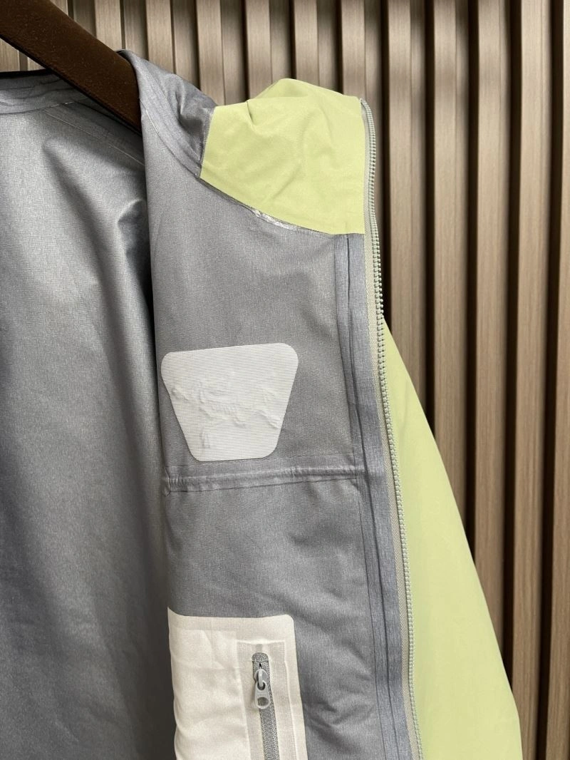 1:1 copy Arcteryx Outwear