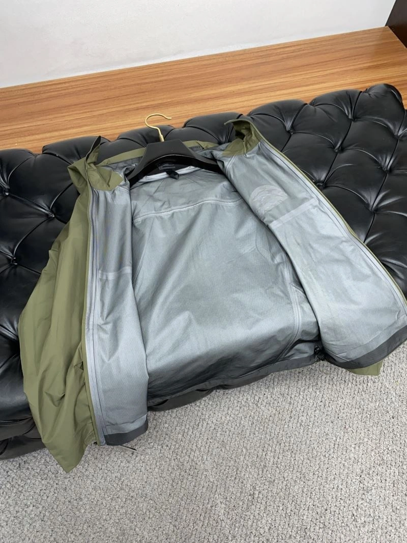 Real Arcteryx Outwear