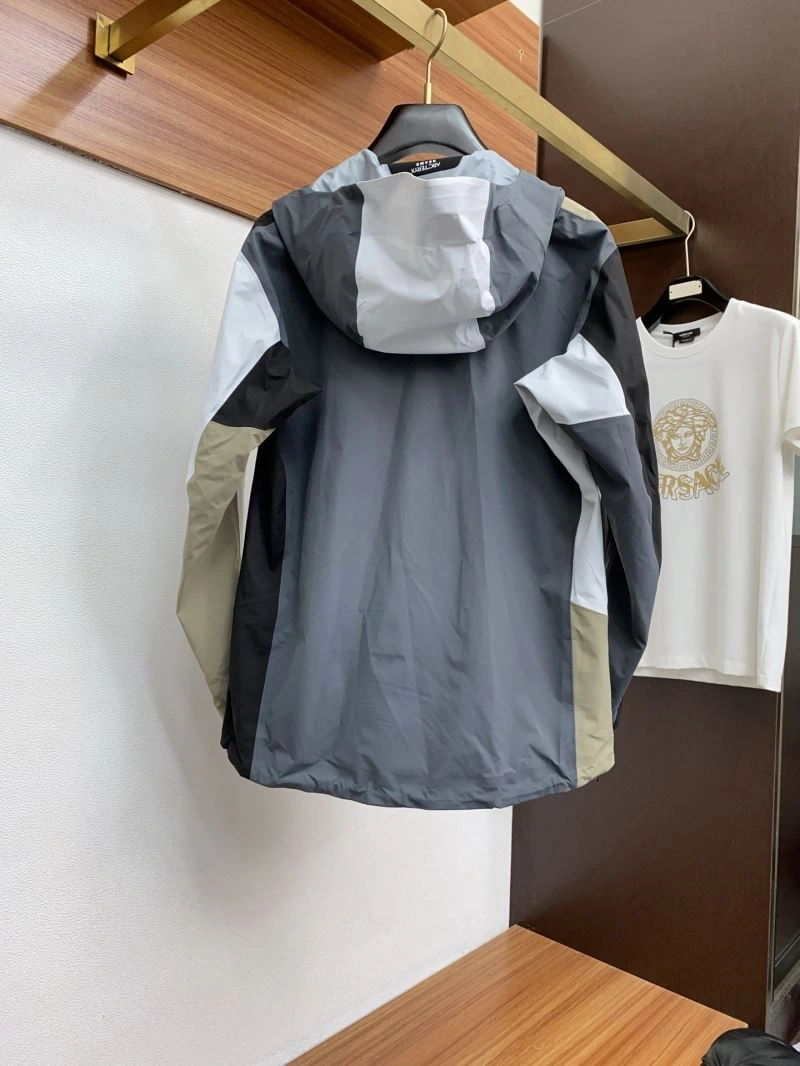 Official Arcteryx Outwear