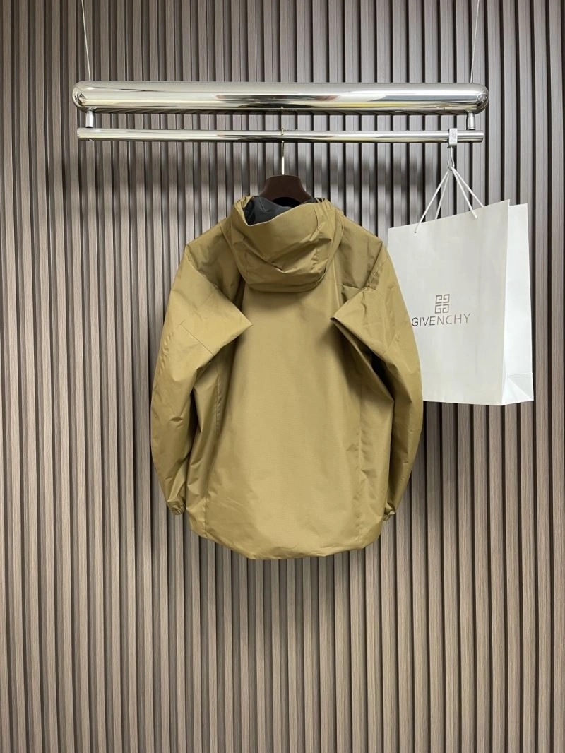 Low-cost Arcteryx Outwear