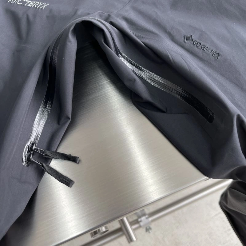 High fidelity Arcteryx Outwear