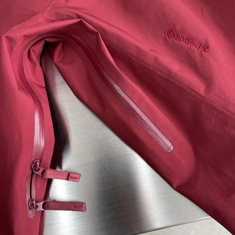 Perfect replica Arcteryx Outwear