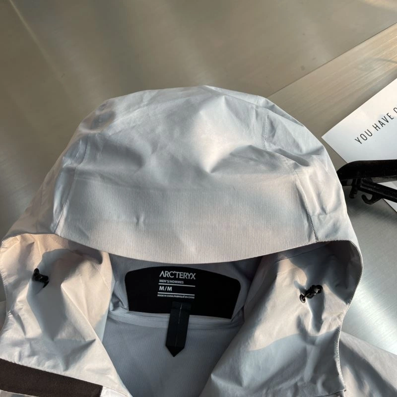Exact replica Arcteryx Outwear