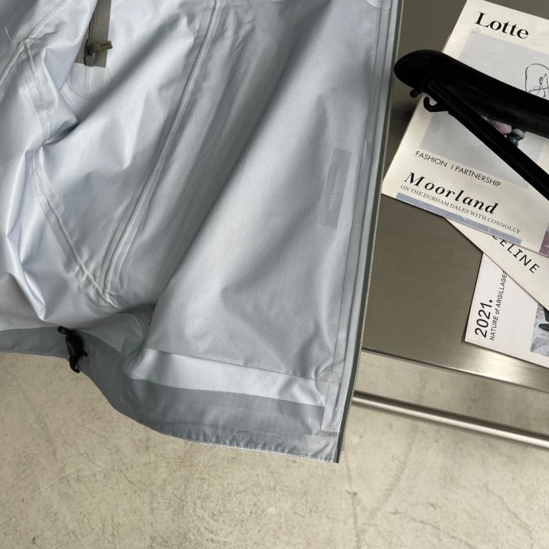 Affordable Arcteryx Outwear