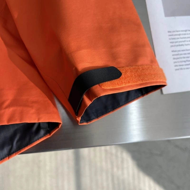 Brand-authenticated Arcteryx Outwear