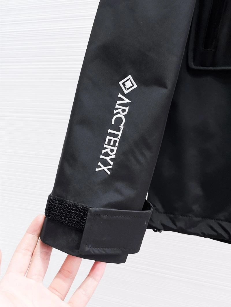 Top match Arcteryx Outwear