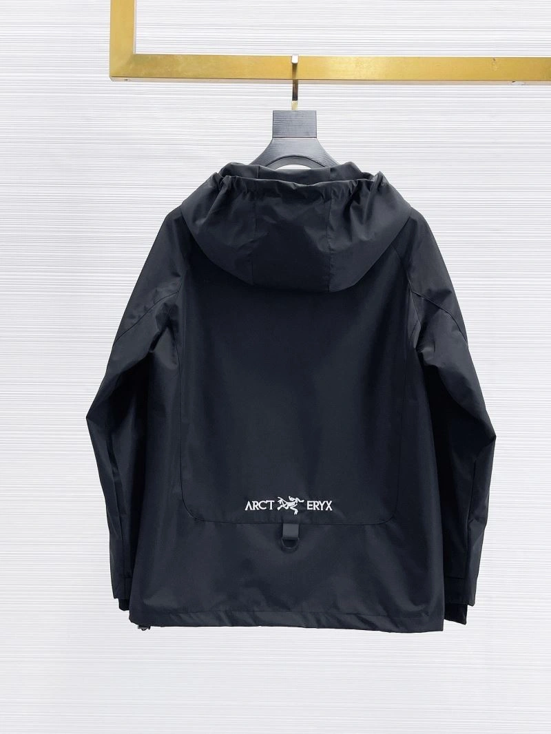 Brand-authenticated Arcteryx Outwear