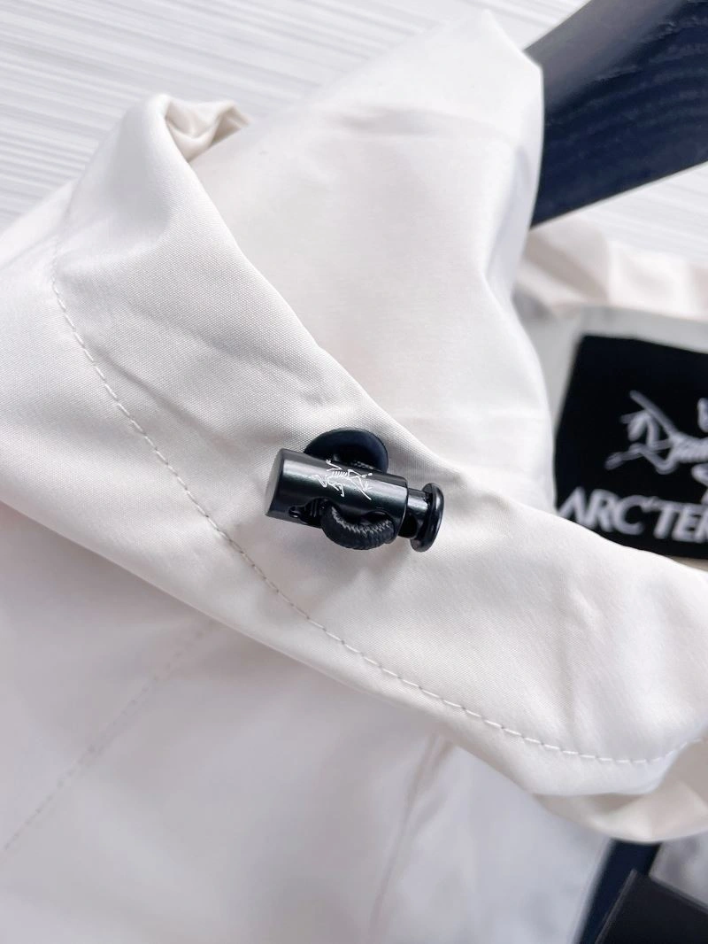 Real Arcteryx Outwear