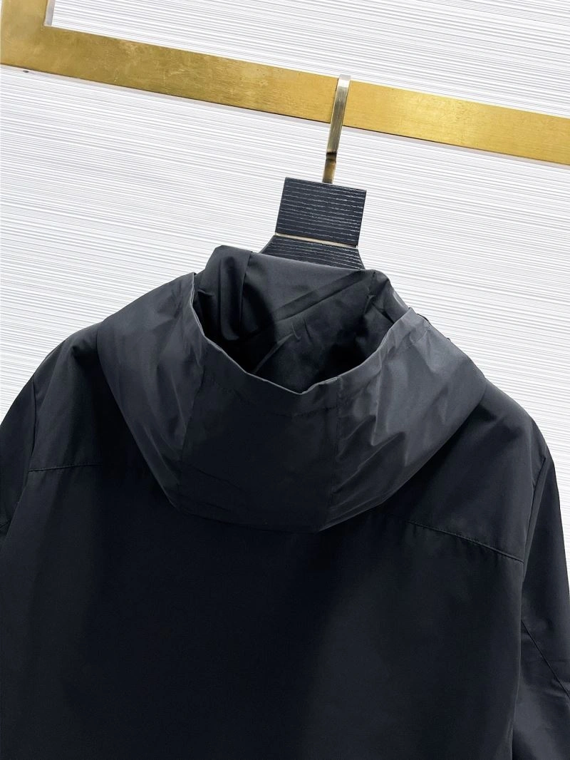 Official Arcteryx Outwear