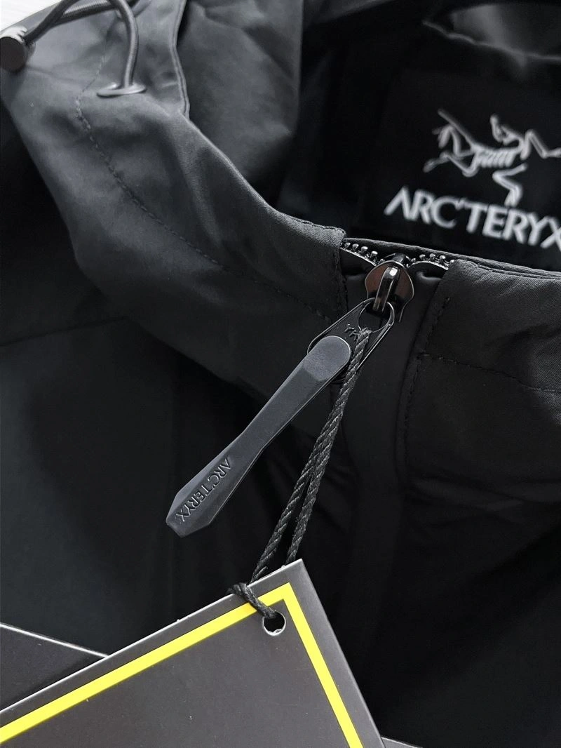Official Arcteryx Outwear