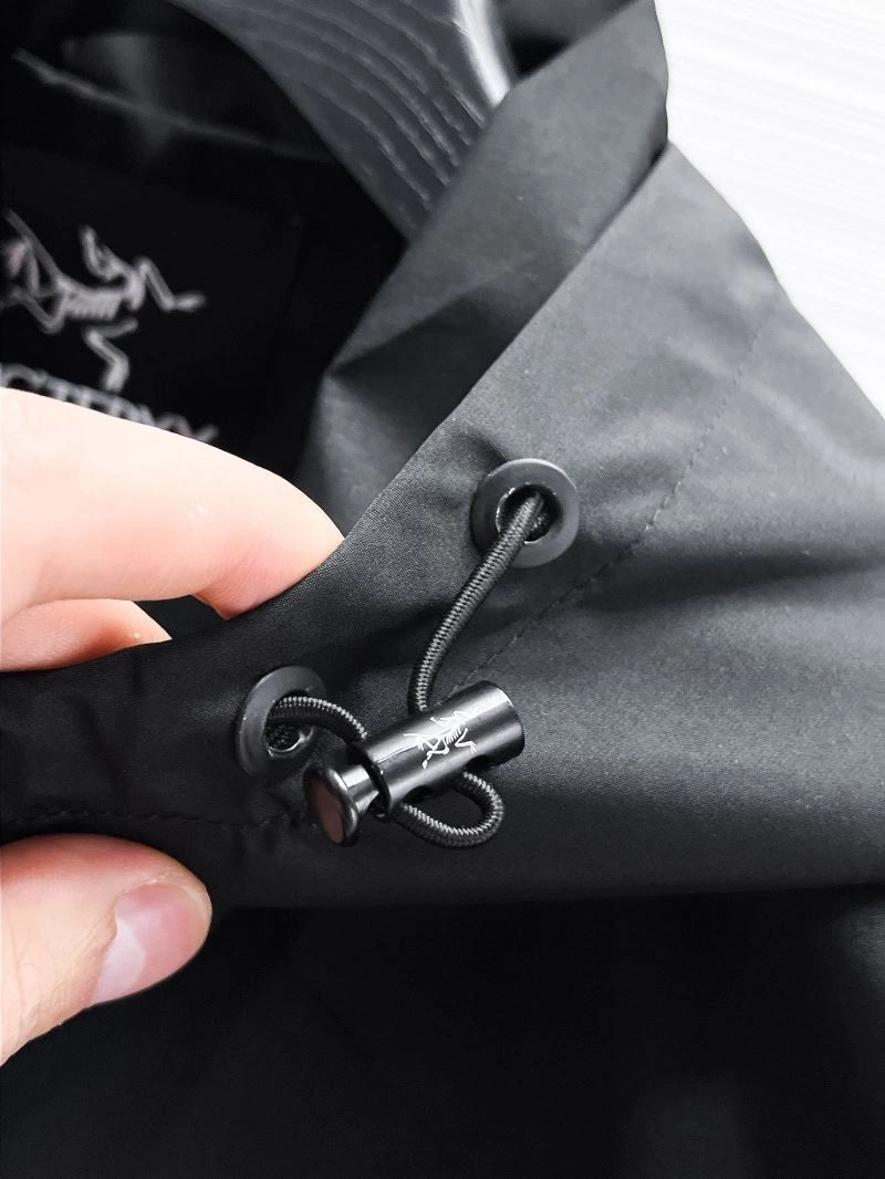 Official Arcteryx Outwear