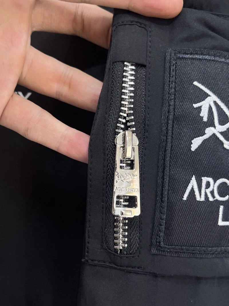 Bargain Arcteryx Outwear