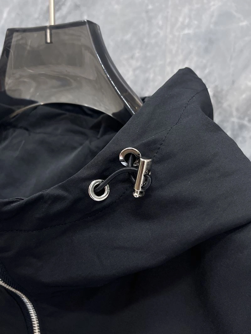 Bargain Arcteryx Outwear