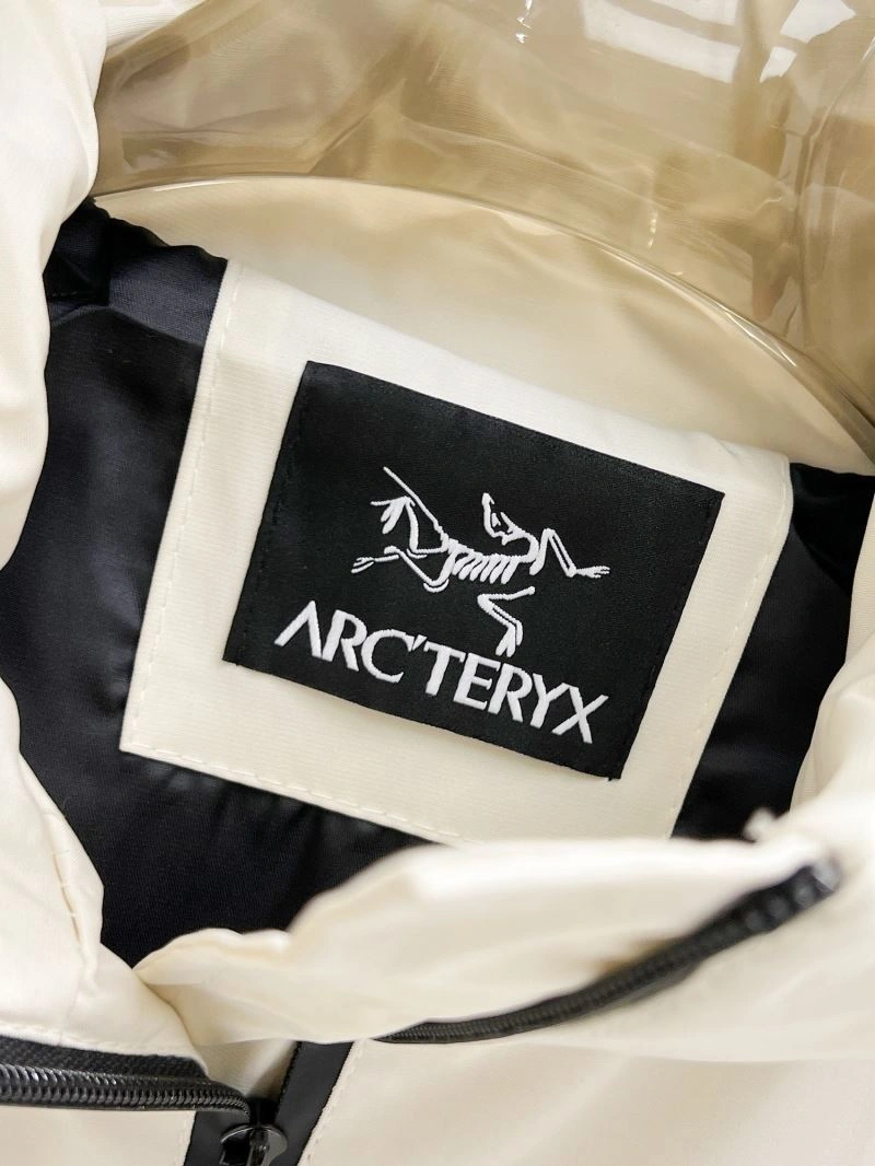 Mirror quality Arcteryx Outwear