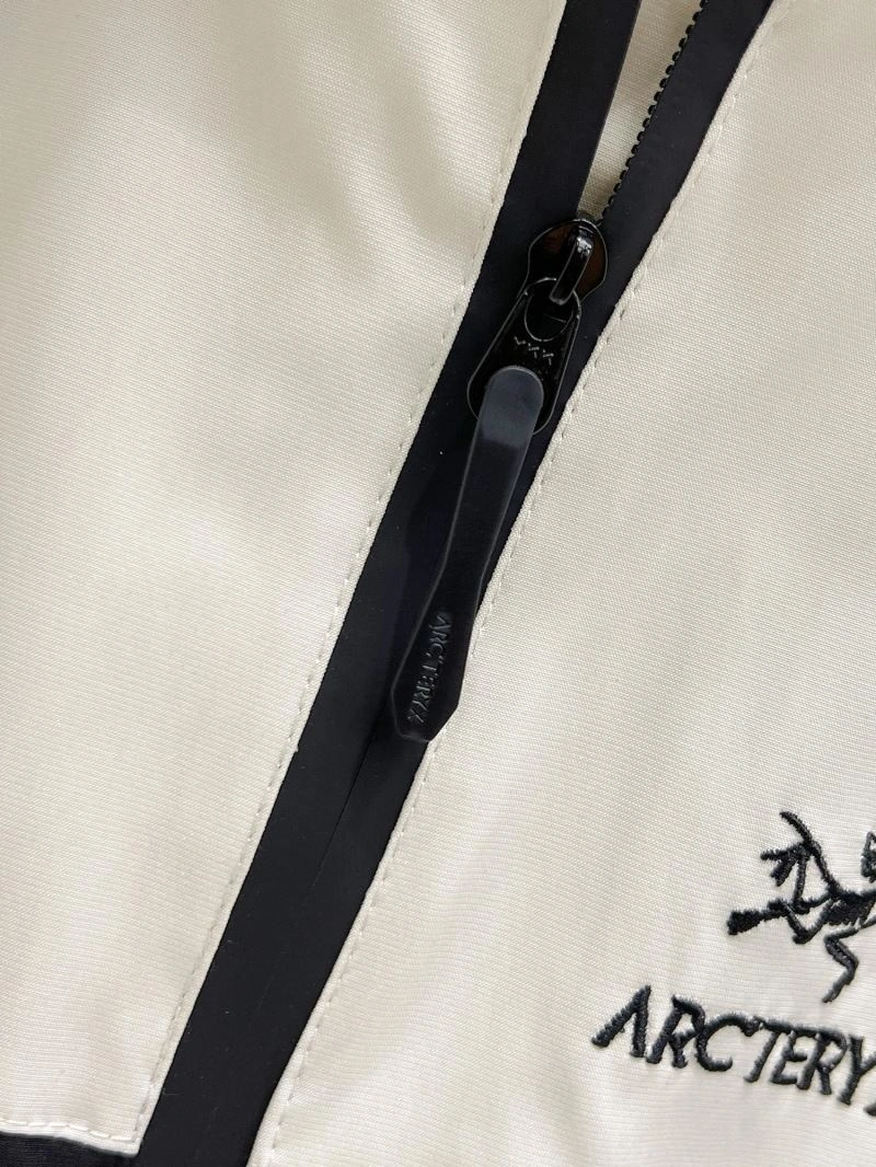Mirror quality Arcteryx Outwear