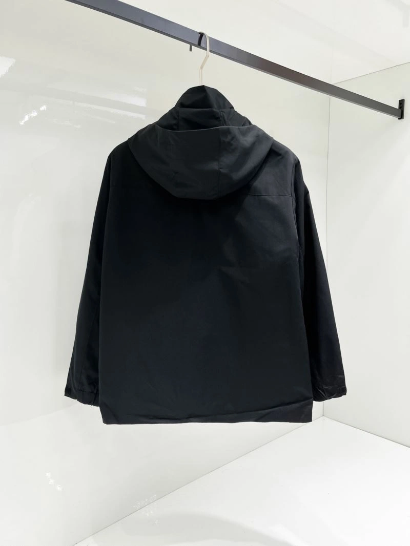 Indistinguishable Arcteryx Outwear