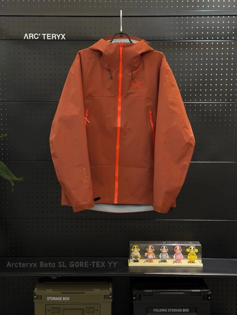 Authentic Arcteryx Outwear