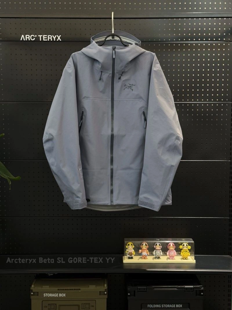 Authentic Arcteryx Outwear