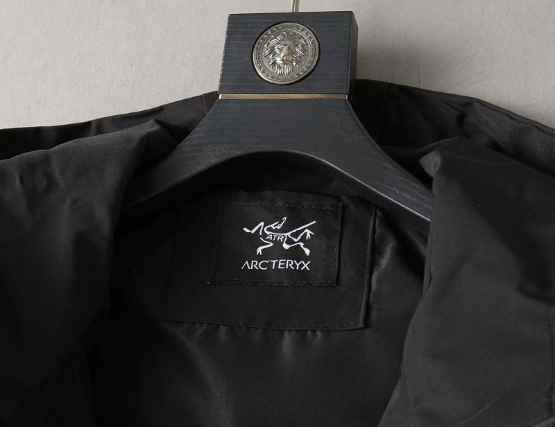 Brand-original Arcteryx Outwear