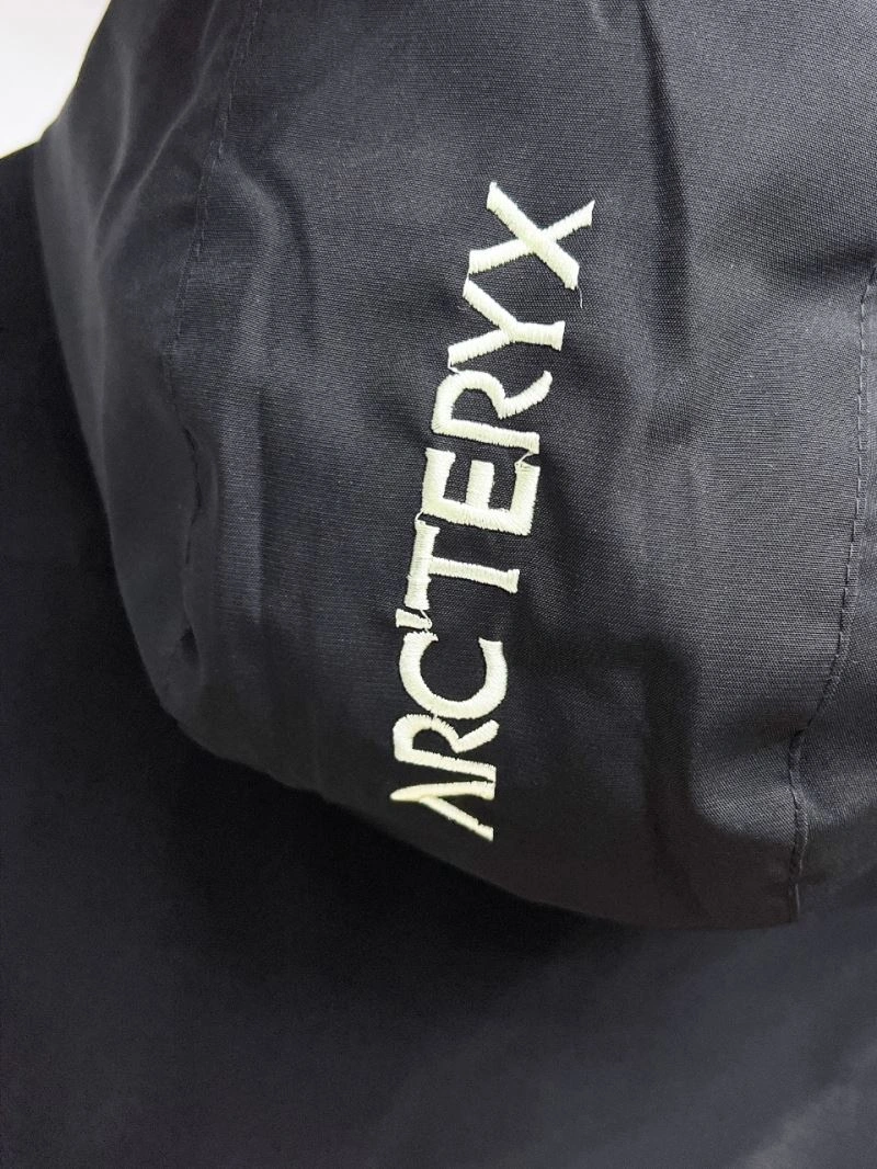 Top mirror Arcteryx Outwear