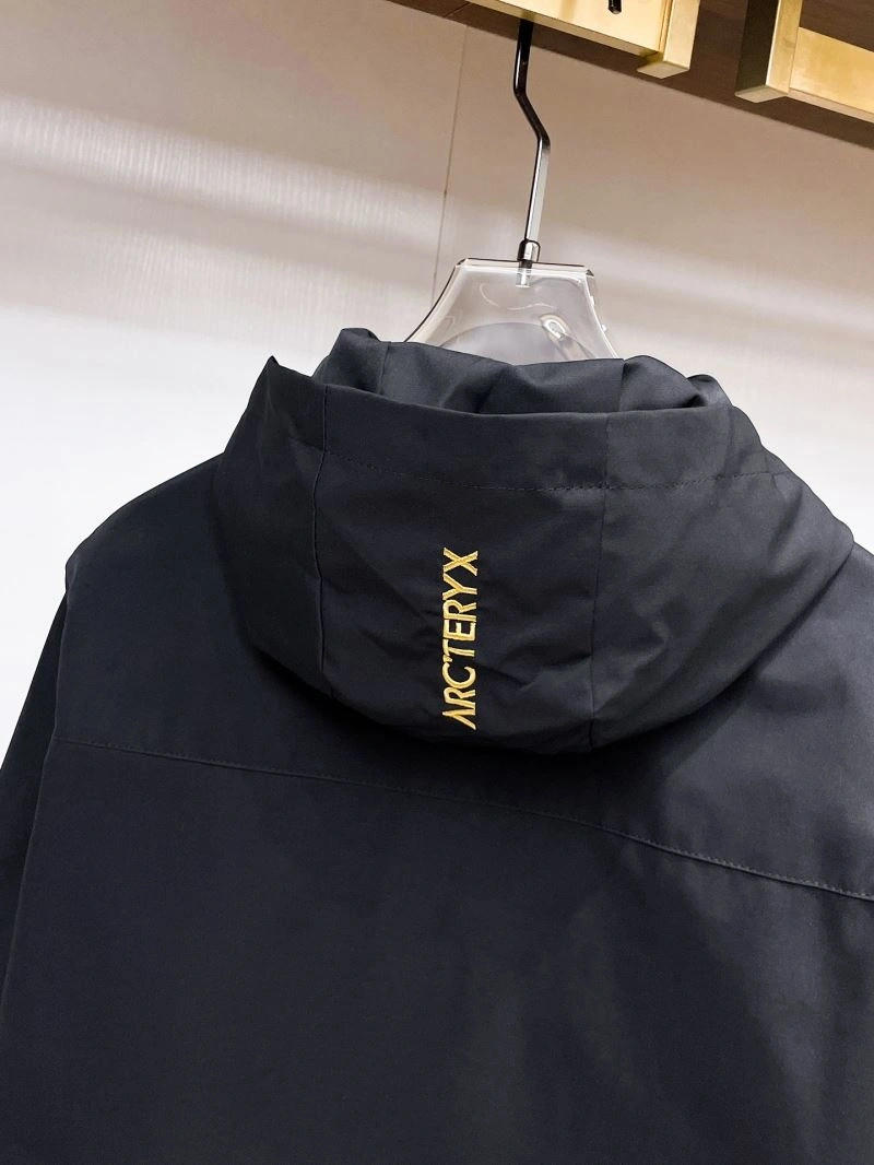 Real Arcteryx Outwear